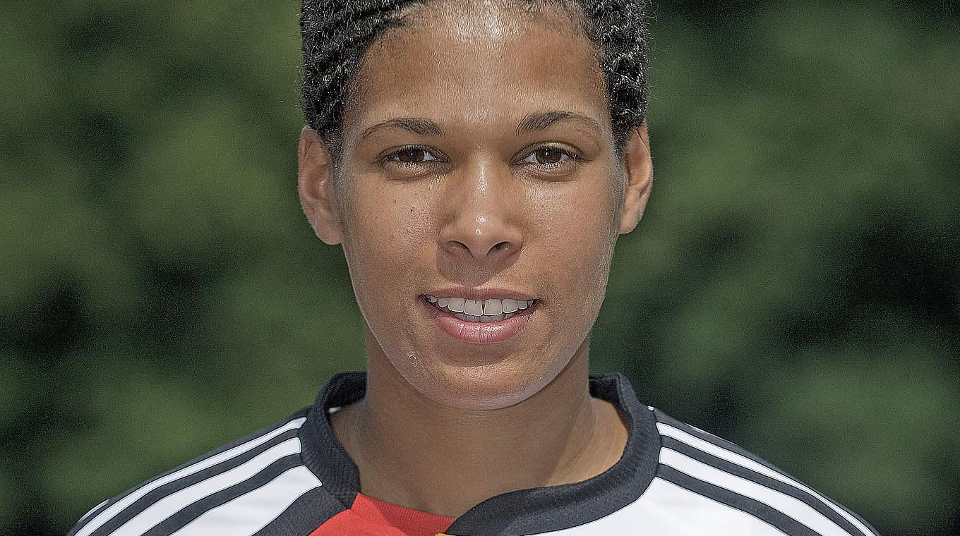 Navina Omilade Eltern